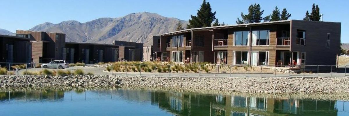 Peppers Bluewater Resort, Lake Tekapo | Holidays 2025/2026 | Luxury ...