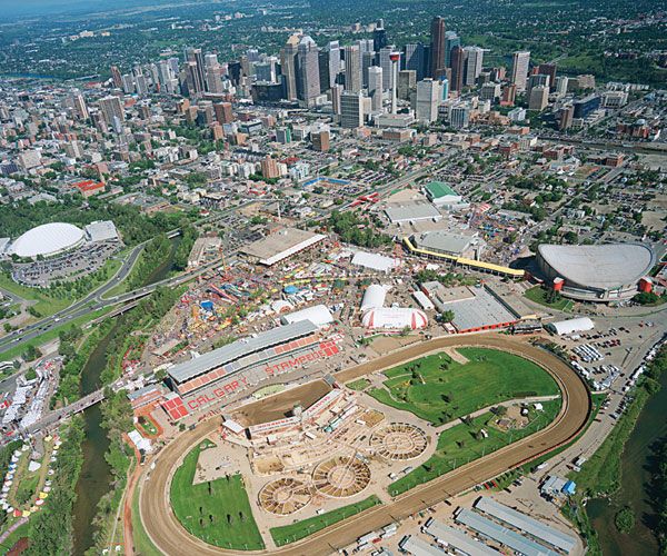 A Visitors’ Guide to Canada’s Calgary Stampede | Holiday Articles ...